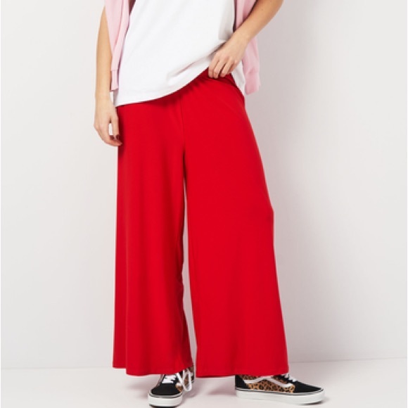 Zara | Pants & Jumpsuits | Zara Red Stretchy Pants | Poshmark